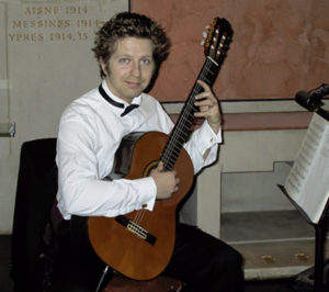 Biography of Cliff Smith; guitar, ukulele & music theory teacher